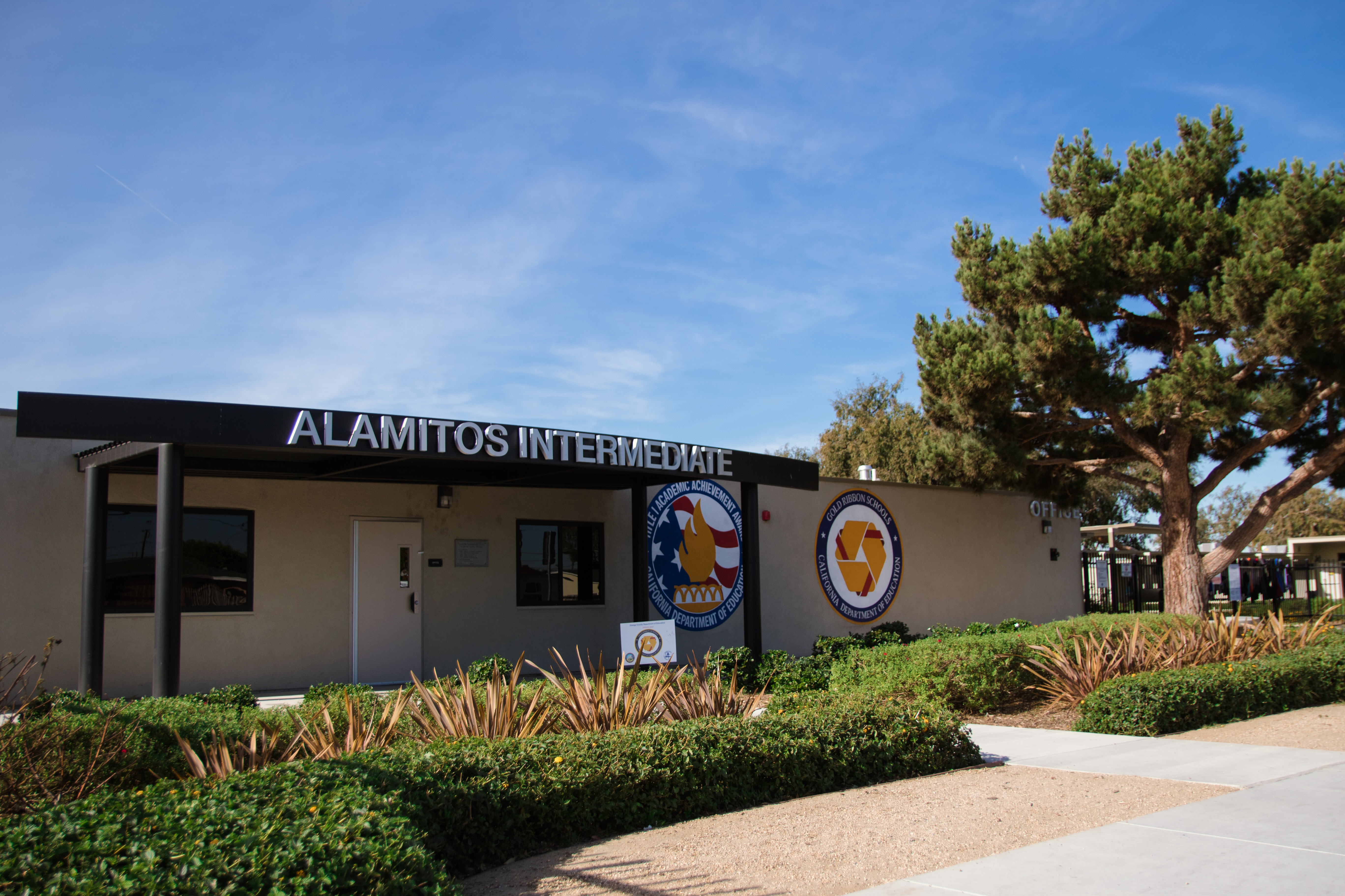 Home | Alamitos Intermediate School